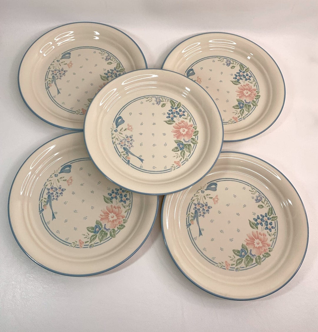 Corelle Symphony Luncheon Salad Plates Set of 5 Flowers Blue & Orange ...