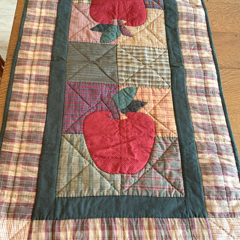 Apple Table Runner Patterns - Etsy