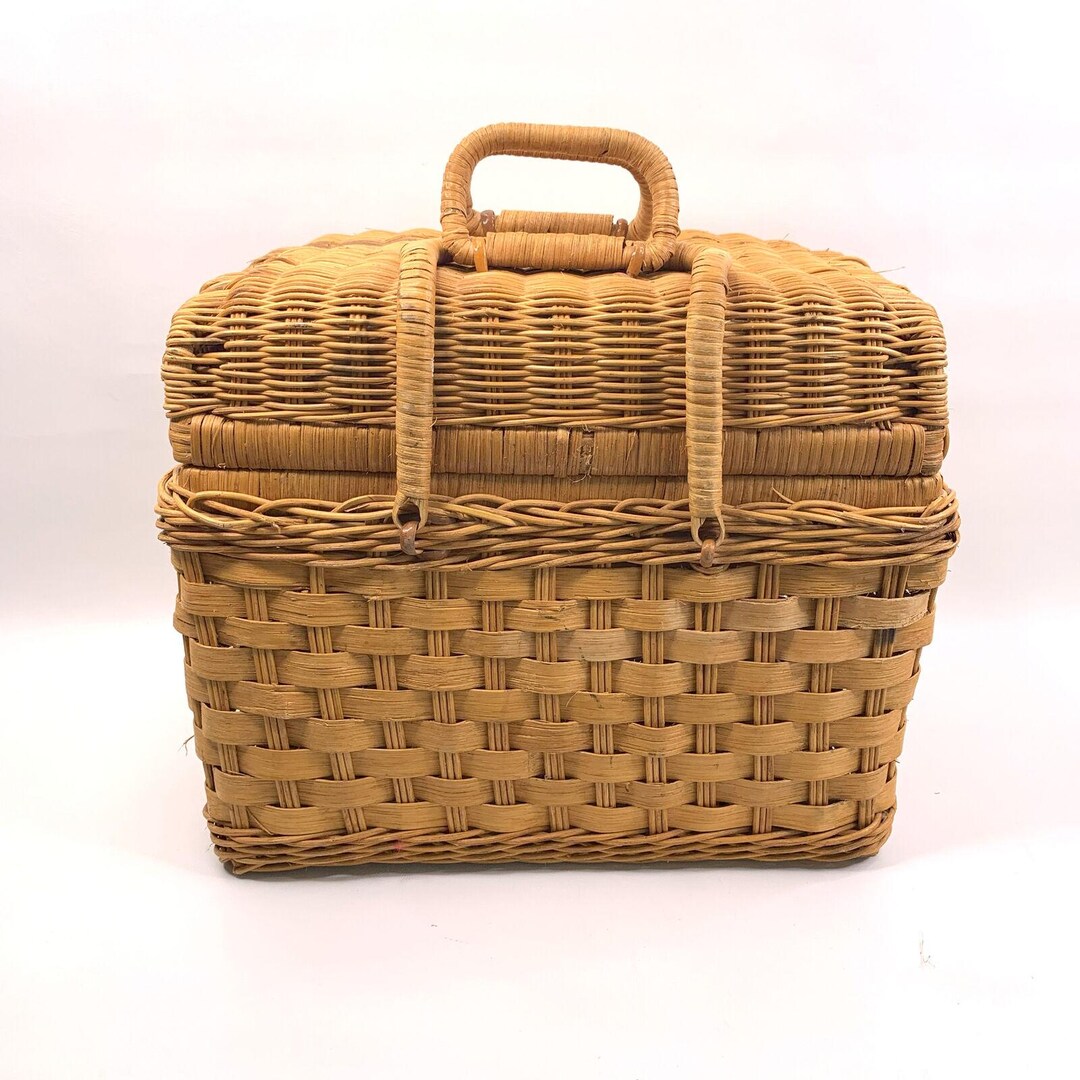 Vintage Woven Wicker Rattan Picnic Basket Hinged Lid With Handles ...