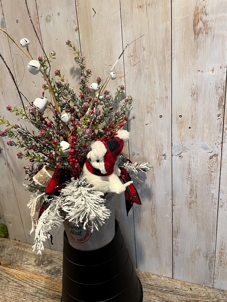 Rustic Christmas Centerpiece, Cardinal Arrangement, Christmas Decor ...