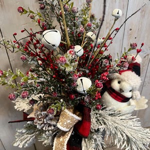 Rustic Christmas Centerpiece, Cardinal Arrangement, Christmas Decor ...