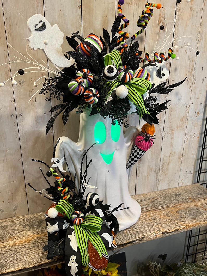 Ghost Centerpiece, Ghost Door Hanger, Halloween Door Hanger, Halloween ...