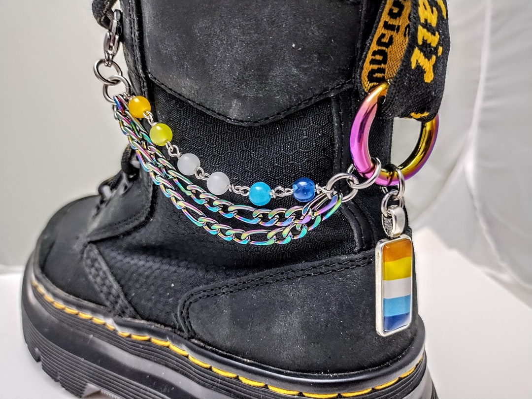 Aroace Pride Rainbow Boot Chain - Etsy
