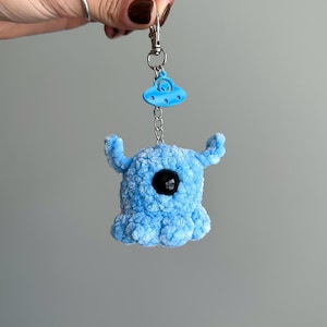 Alien Keychains (crochet, Plushies, Alien Plushies, Crochet Animal, Edm ...