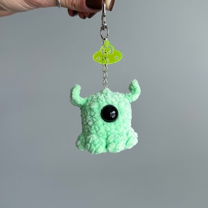 Alien Keychains (crochet, Plushies, Alien Plushies, Crochet Animal, Edm ...