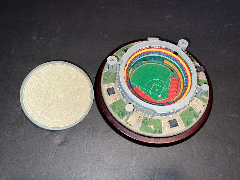 Danbury Mint Home of the Houston Astros the Astrodome Stadium Replica ...
