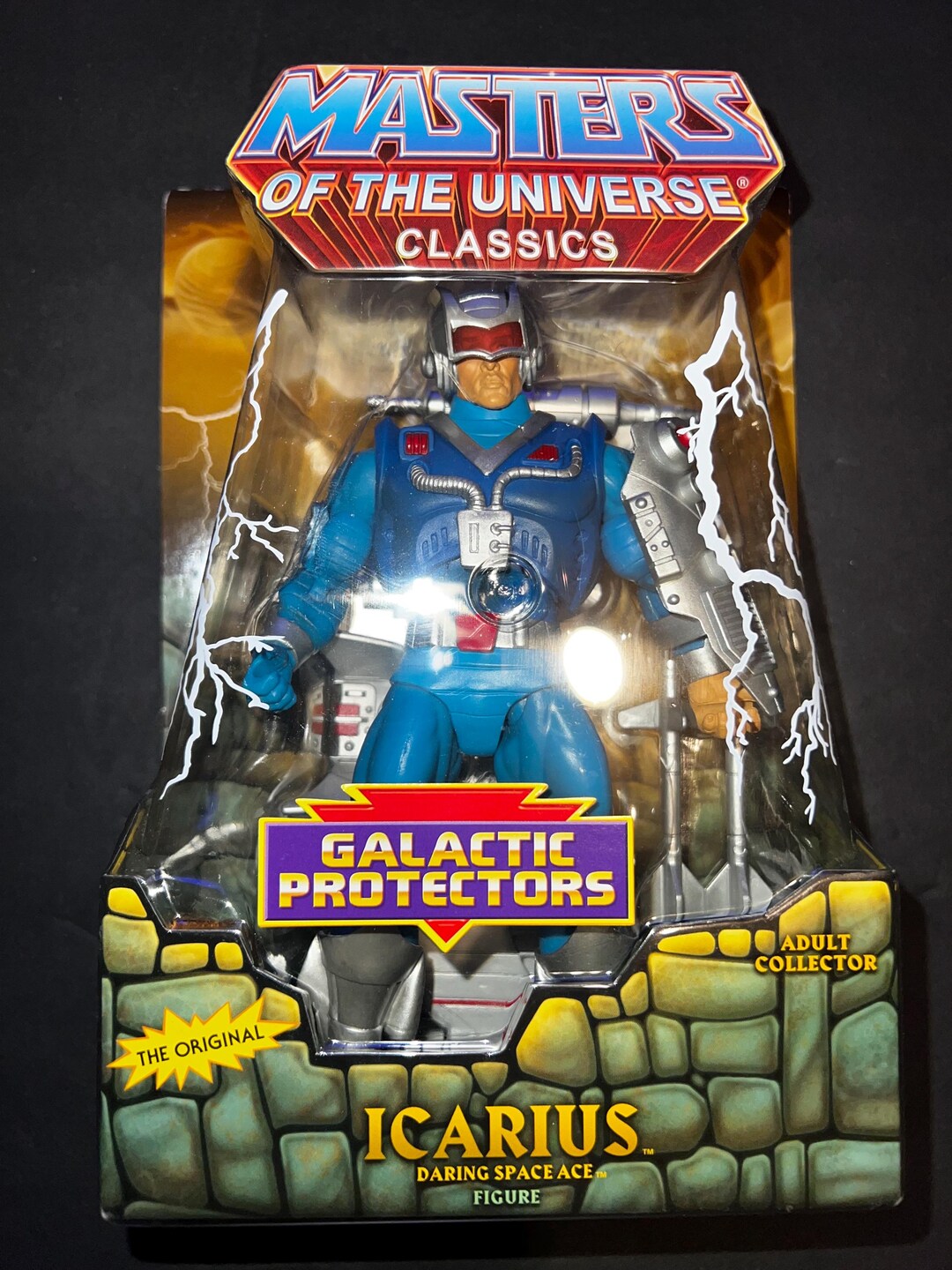 2011 He Man Masters of the Universe Classics Icarius Matty Collector ...