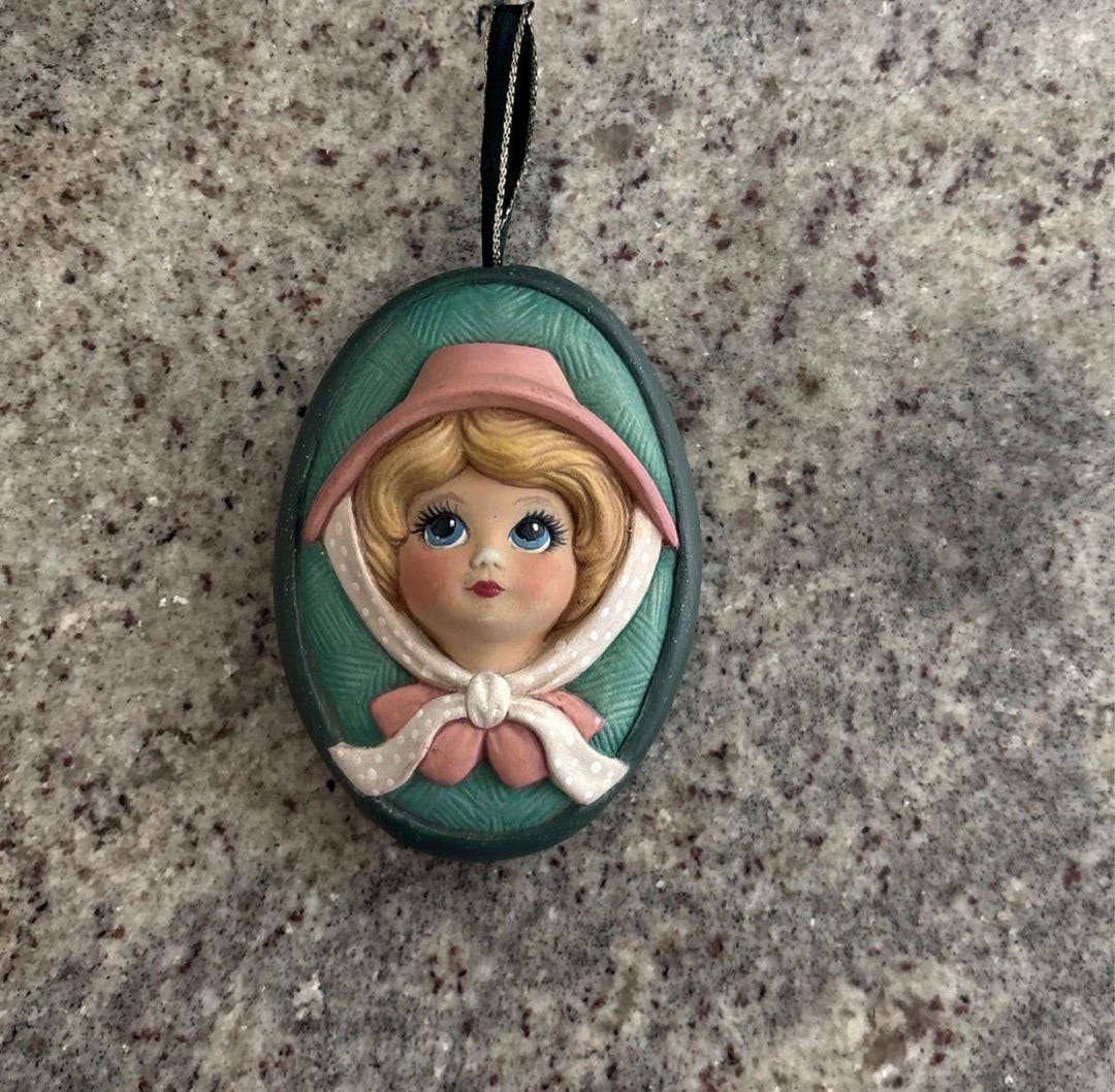 Vintage Hanging Ceramic Girl W/bonnet Potpourri Sachet. - Etsy