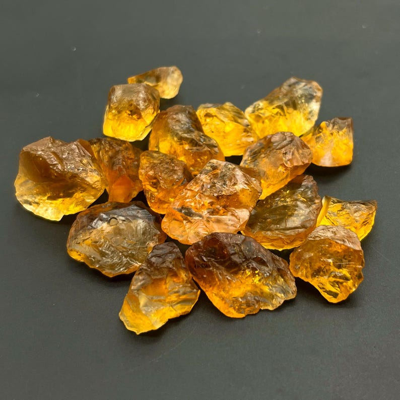 Lotto di 326 pietre preziose grezze di citrino mandarino naturale ...