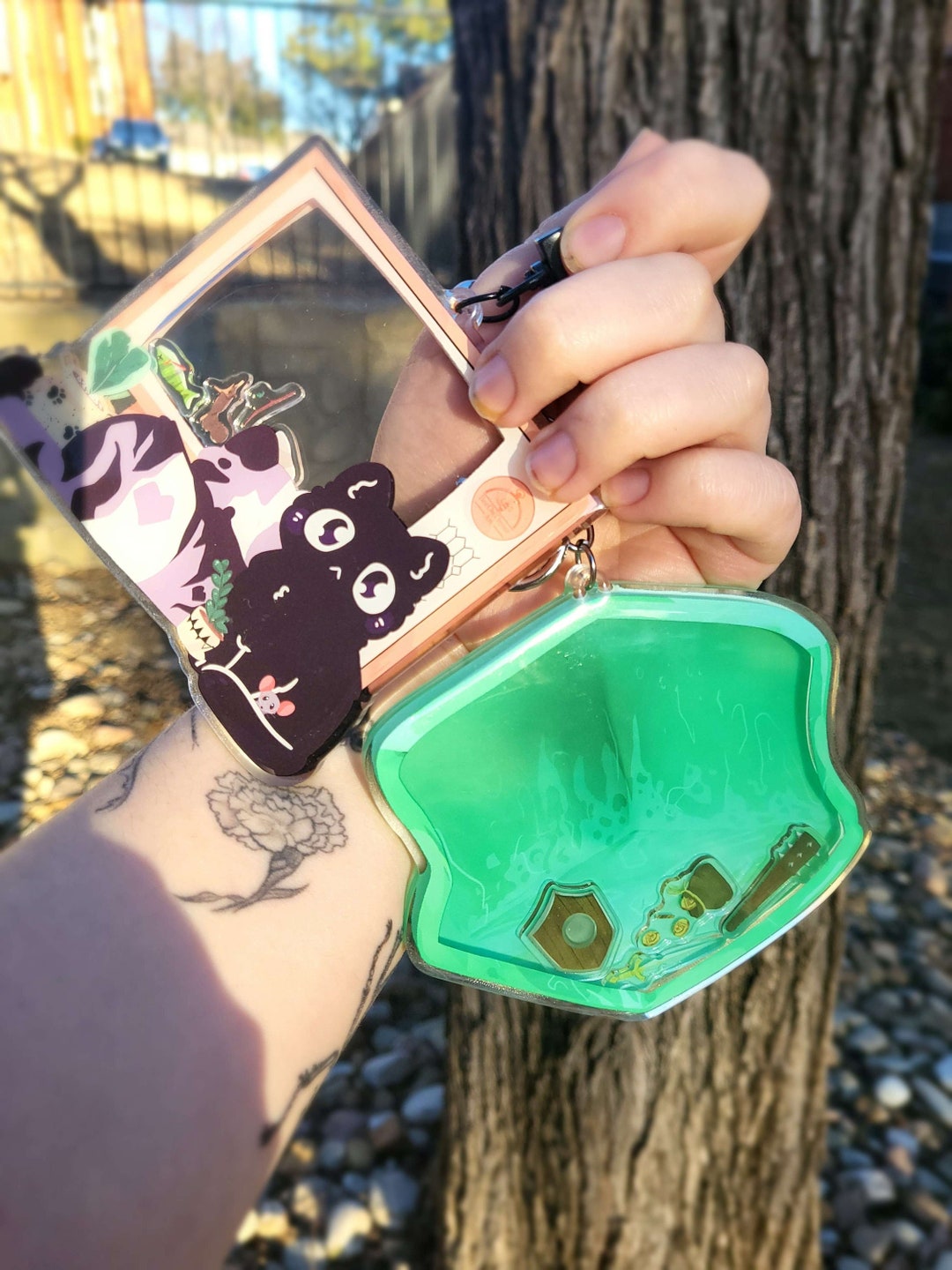 Jumbo Gelatinous Cube/ Cat Tv Shaker Charm - Etsy