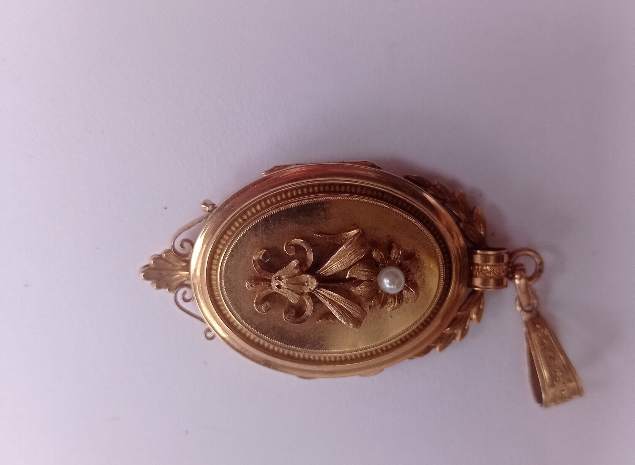 Antique Photo Locket Pendant-vintage Gold Plated Souvenir Locket-memory ...