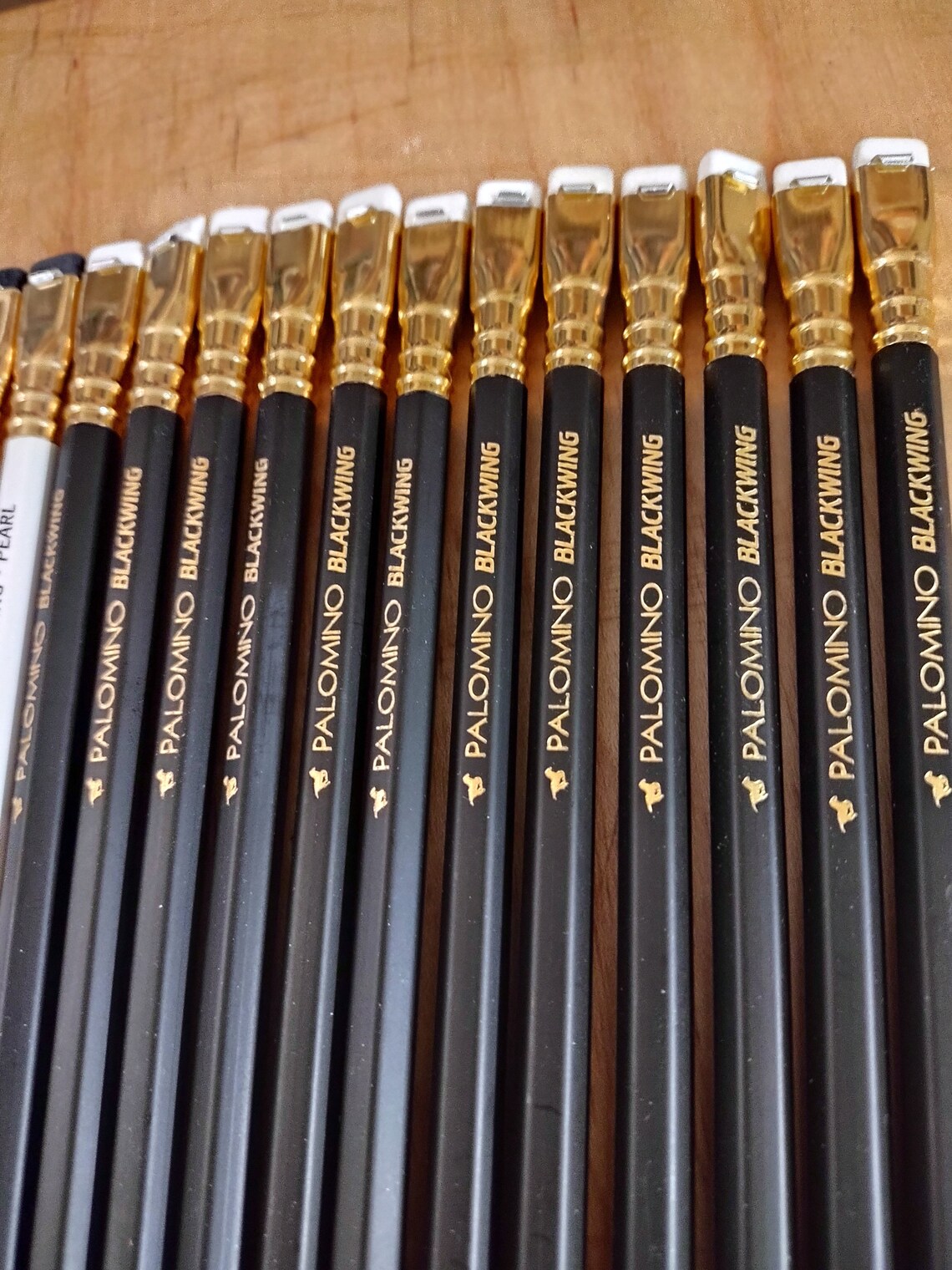 Blackwing Pencils Rare Horse Logos 13matt. 13 Pearls - Etsy