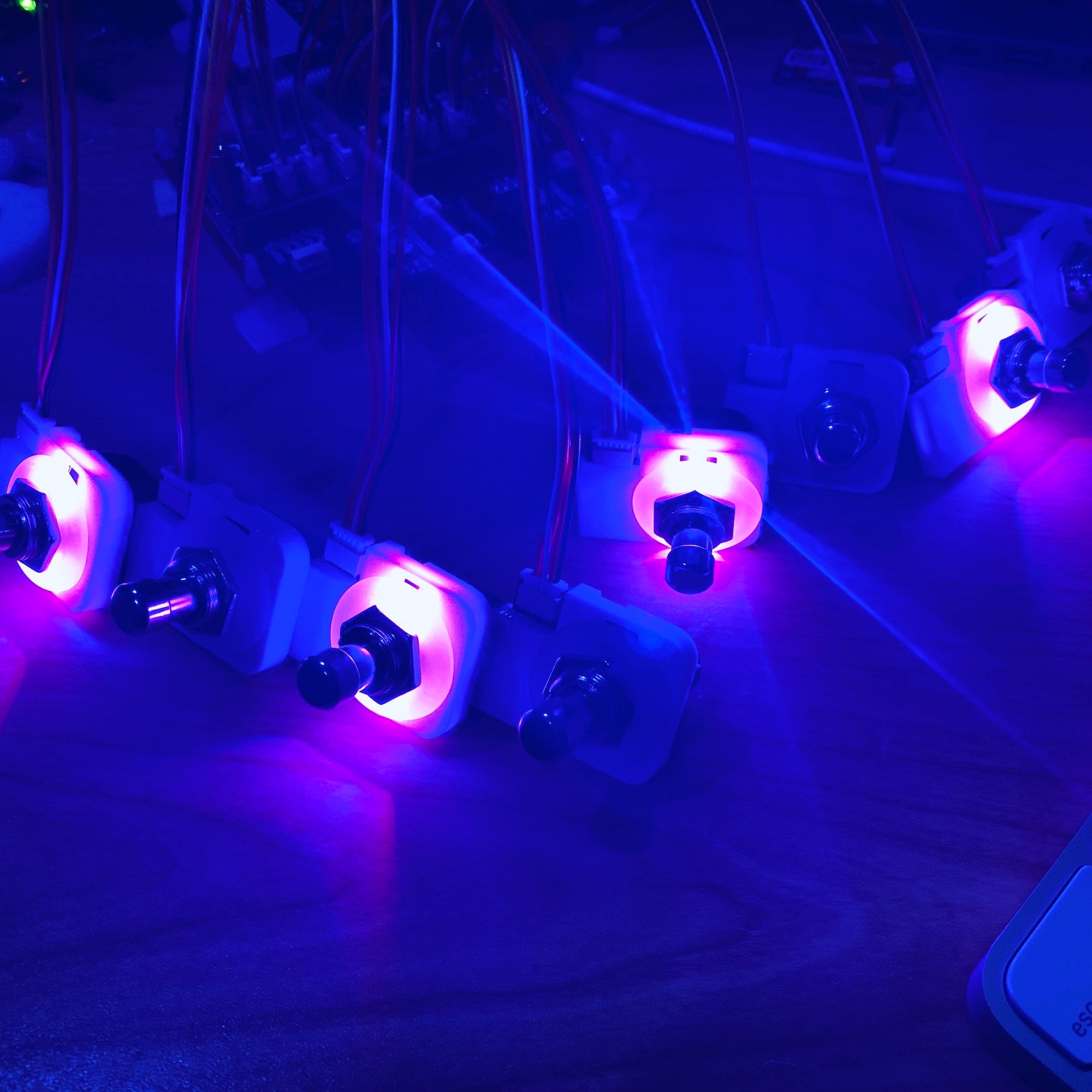 Pixelstomp, Footswitch/neopixel Combo for Arduino/teensy/esp32 - Etsy