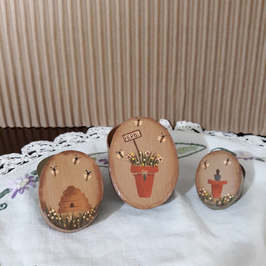 Vintage Primitive Miniature Painted Nesting Boxes - Etsy