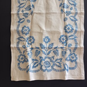 Hand Embroidered Pure Linen Table Runner in Blue 16x42 Merribee Art ...