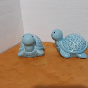 2 Adorable Aqua Blue Ceramic Turtles - Etsy
