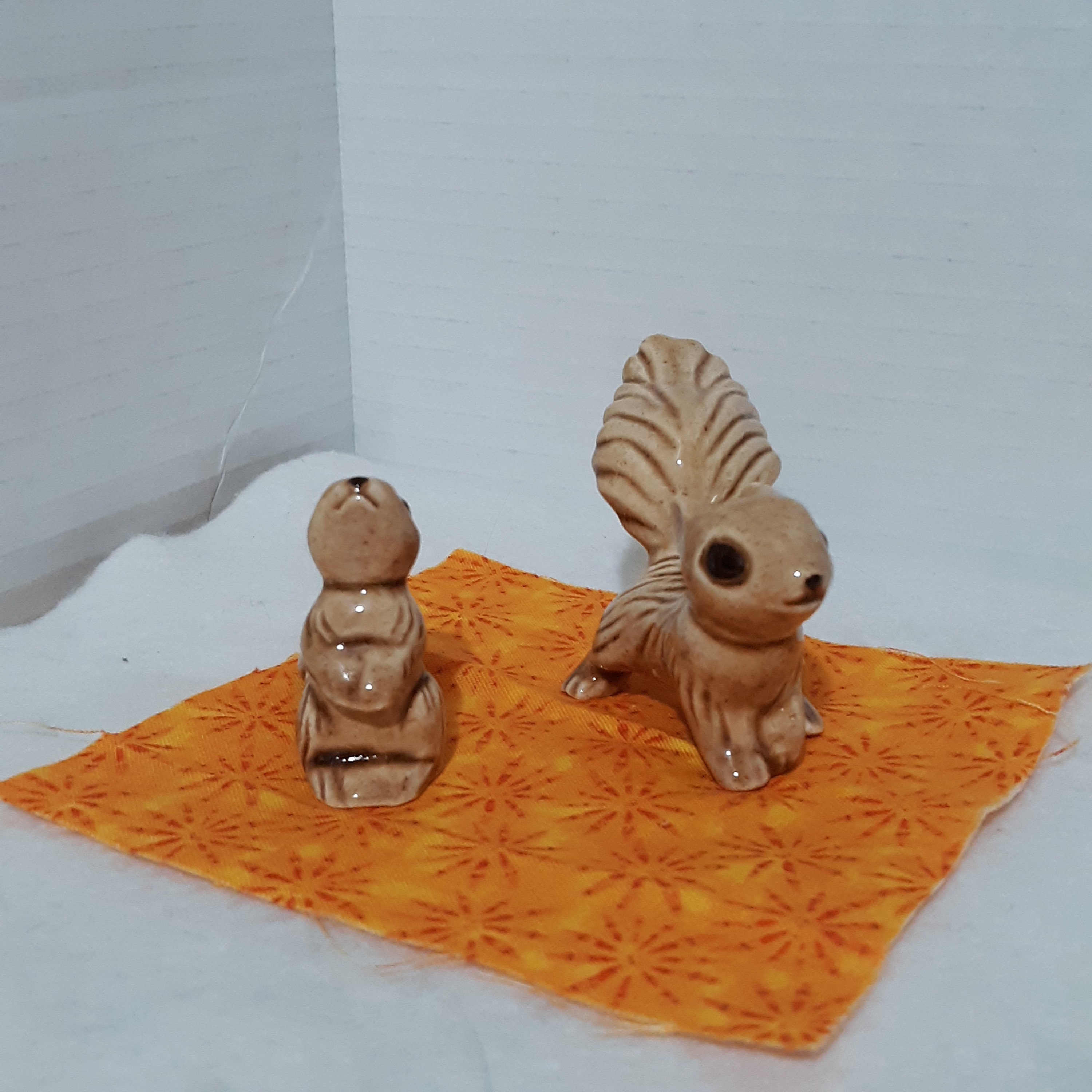 SQUIRRELS 2 Adorable Ceramic Squirrels - Etsy