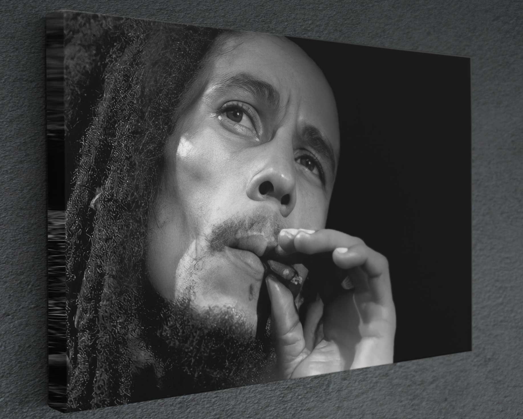 Bob Marley Smoking Marijuana Joint