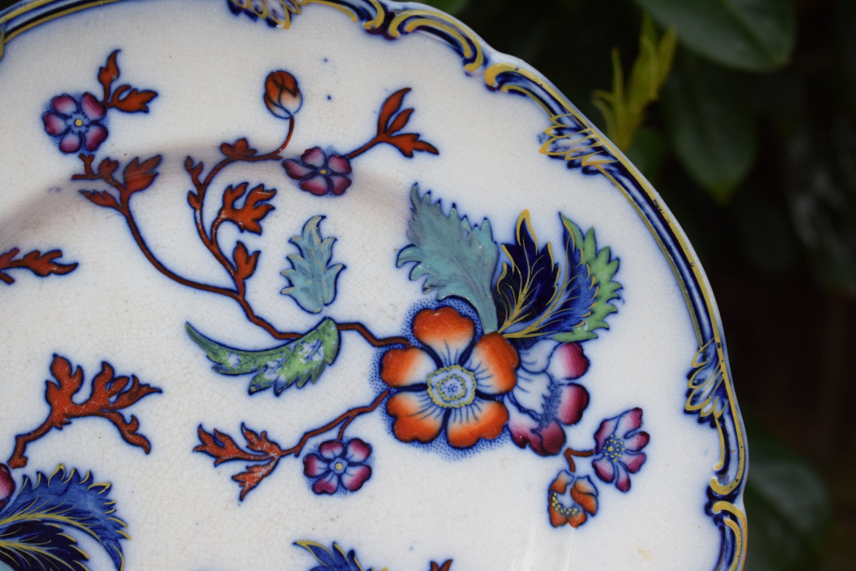 Rhoda Plant Floral Plate - Etsy UK