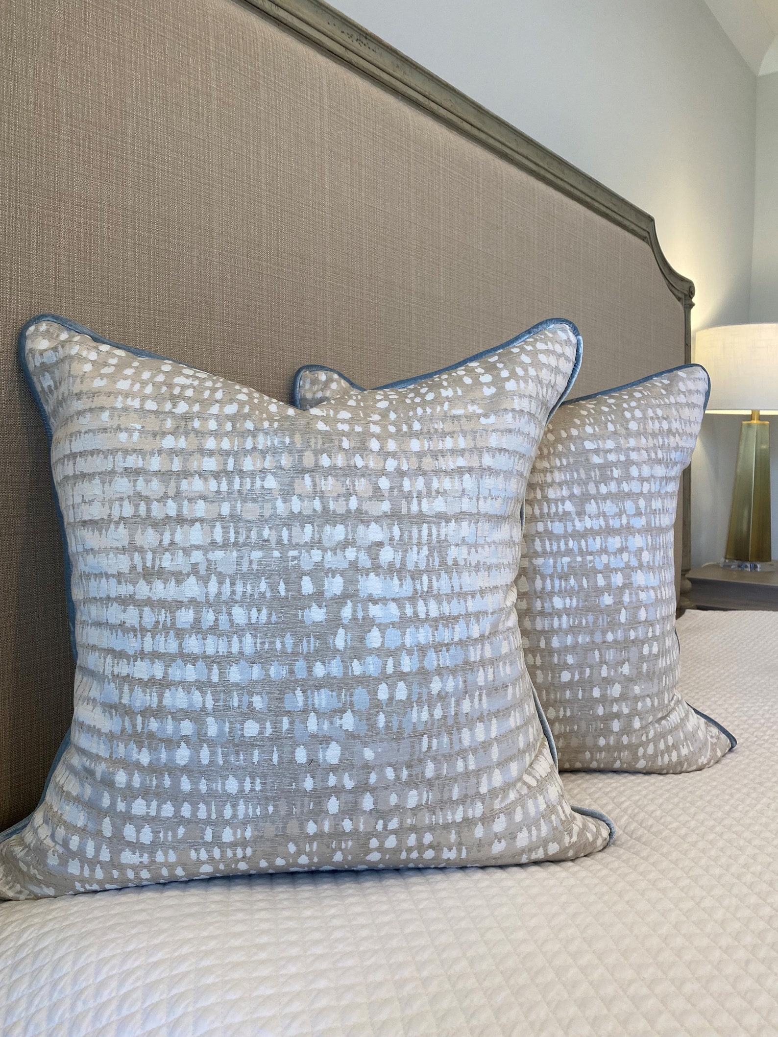 Beautiful, Handmade Designer Pillow Cover - Big Shot (shown With Light ...