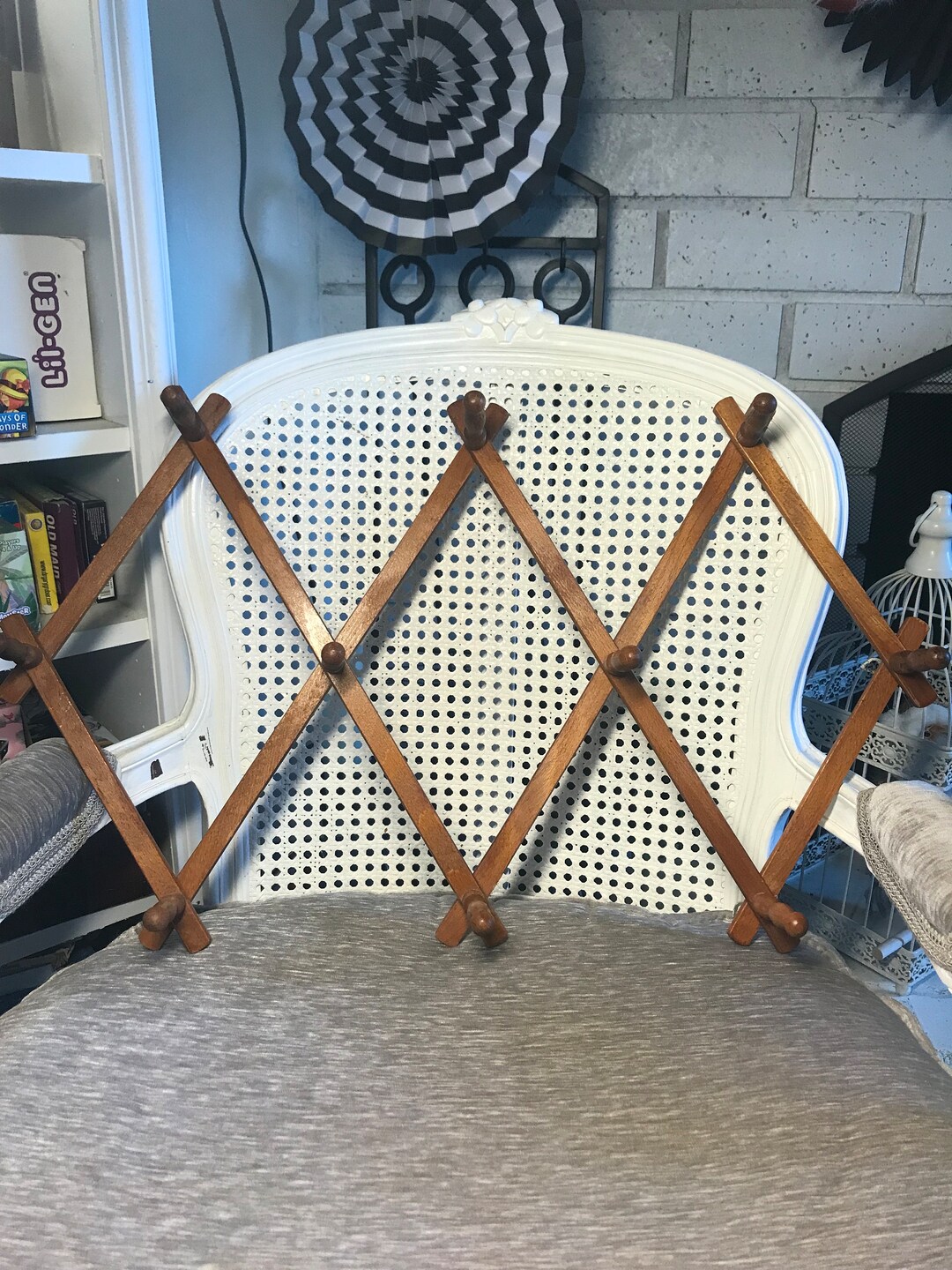 Vintage - 1980's - Wooden - Accordion - Ten (10) Peg - Cup Rack ...