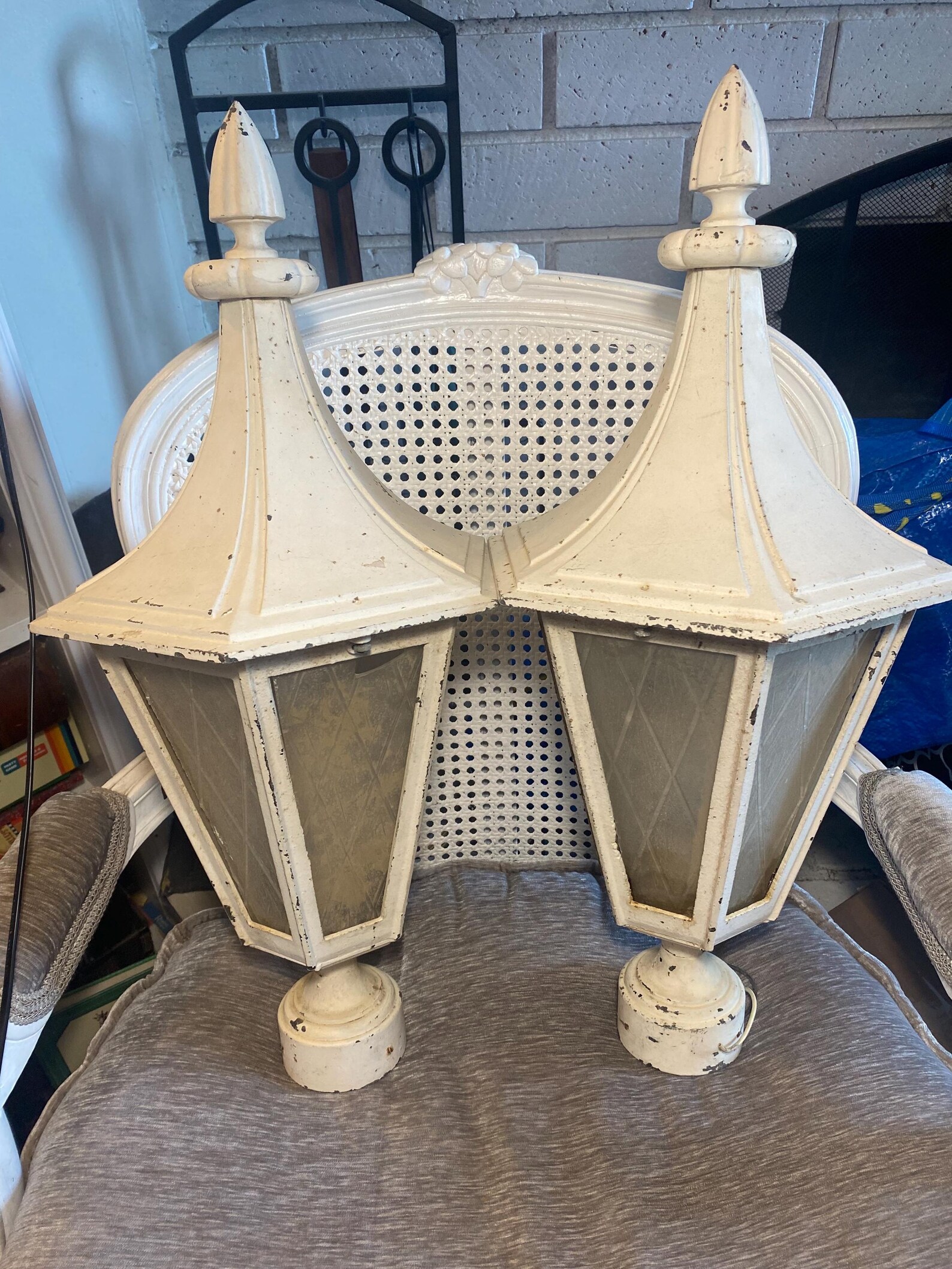 Vintage Steepled Roof Lamp Post: Metal & Glass Beverly Hills Lantern ...
