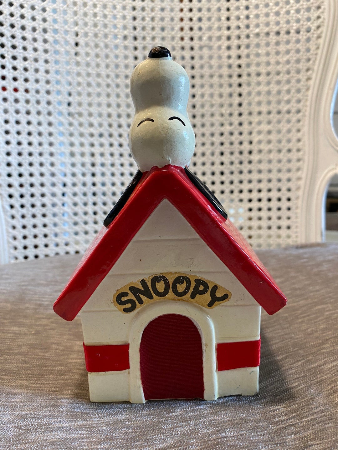 Vintage 1970 Snoopy Doghouse Bank Determined Productions Peanuts ...