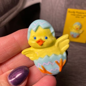 Vintage Hallmark Chick Pin: 1979 Easter Lapel Brooch - Etsy