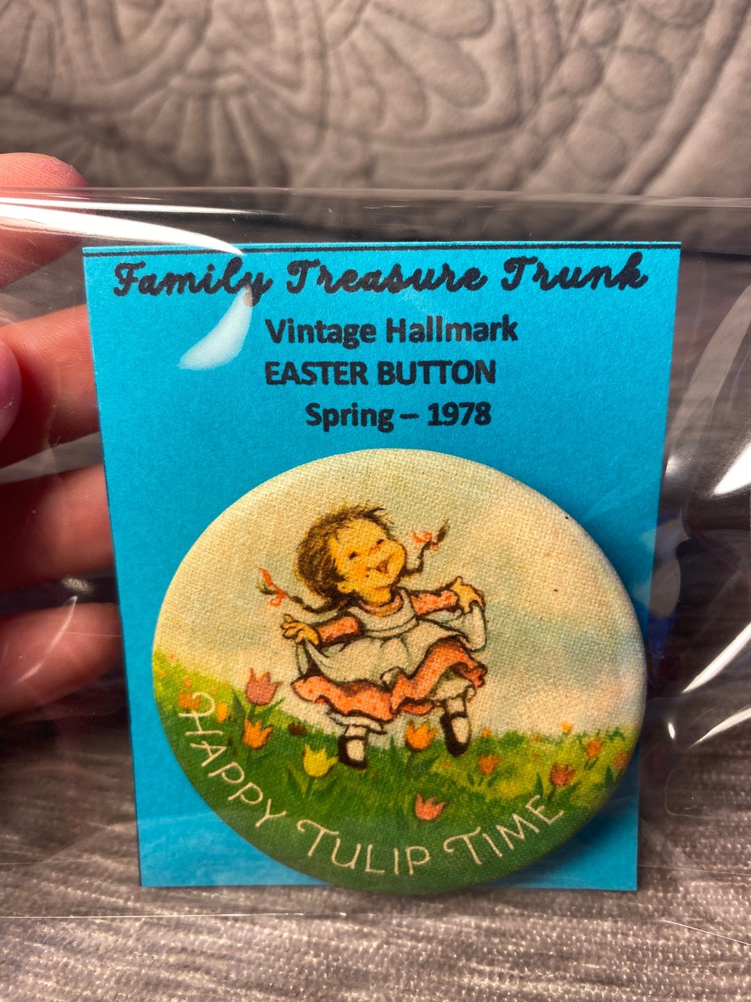 Vintage 1978 Hallmark Easter Pin Button: Happy Tulip Time - Etsy