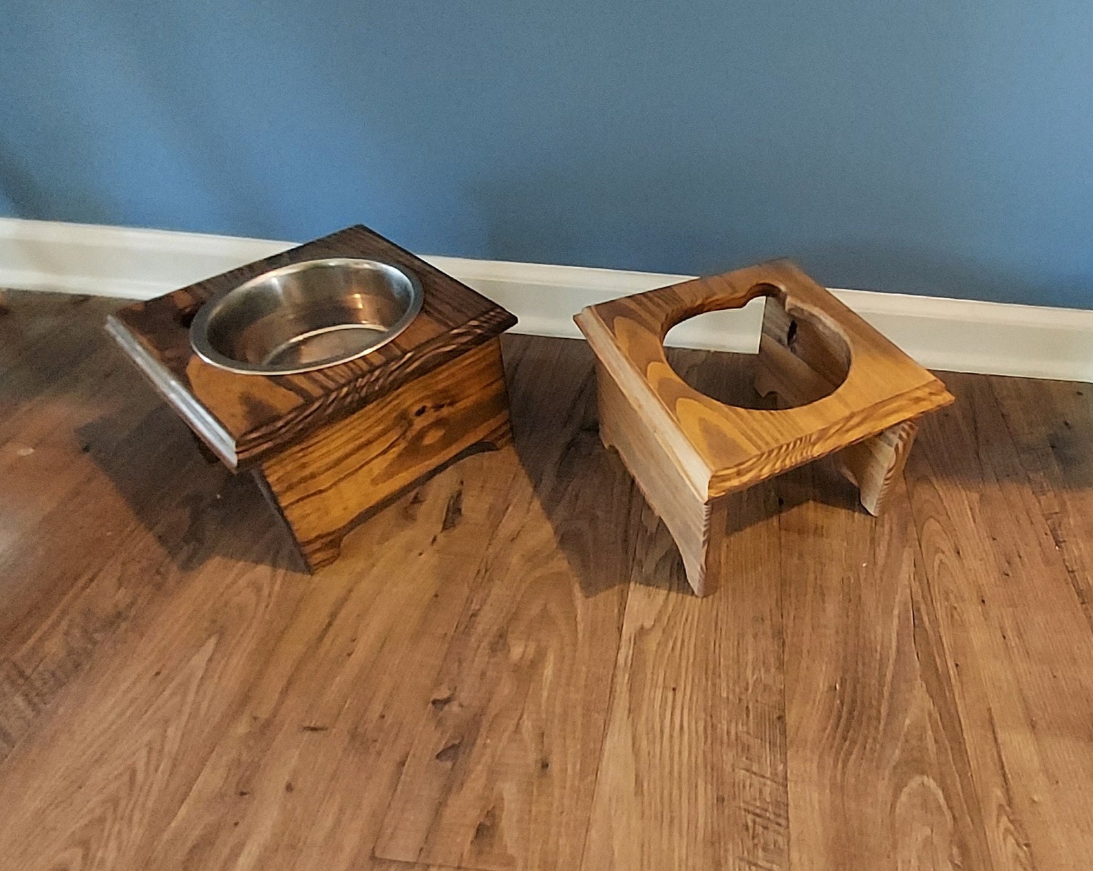 Single Dog Food and Water Bowl Stand | Elevated Dog Dish - Etsy