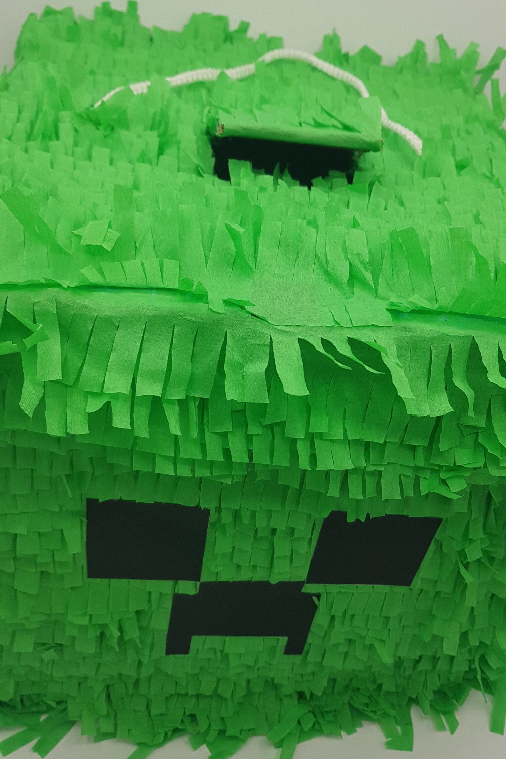Birthday Pinata Minecraft Creeper 25 Cm Cube Pinatas UK Popular Best ...