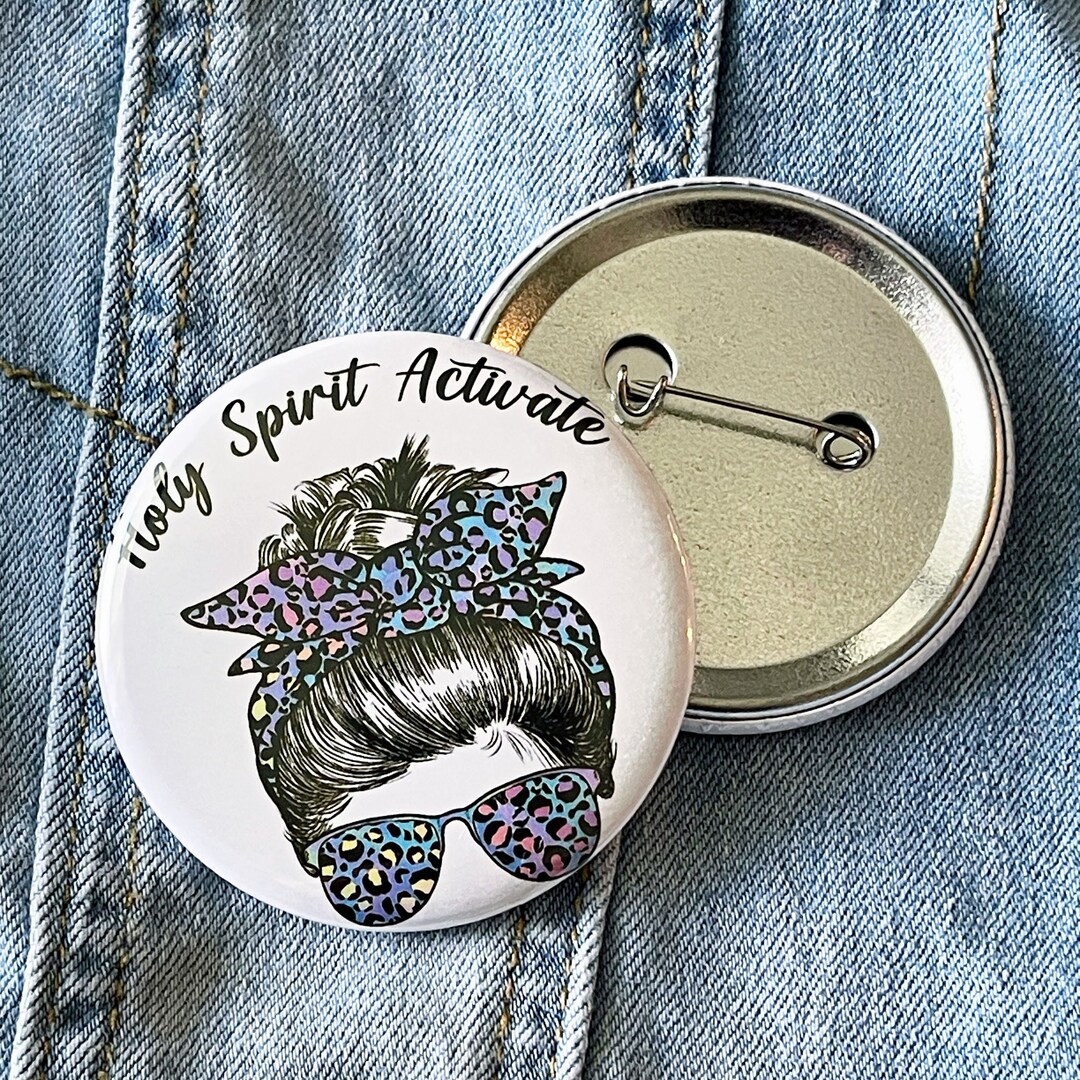 Mom Messy Bun Pin Button Badge, Messy Bun Round Button, Best Mom Ever ...