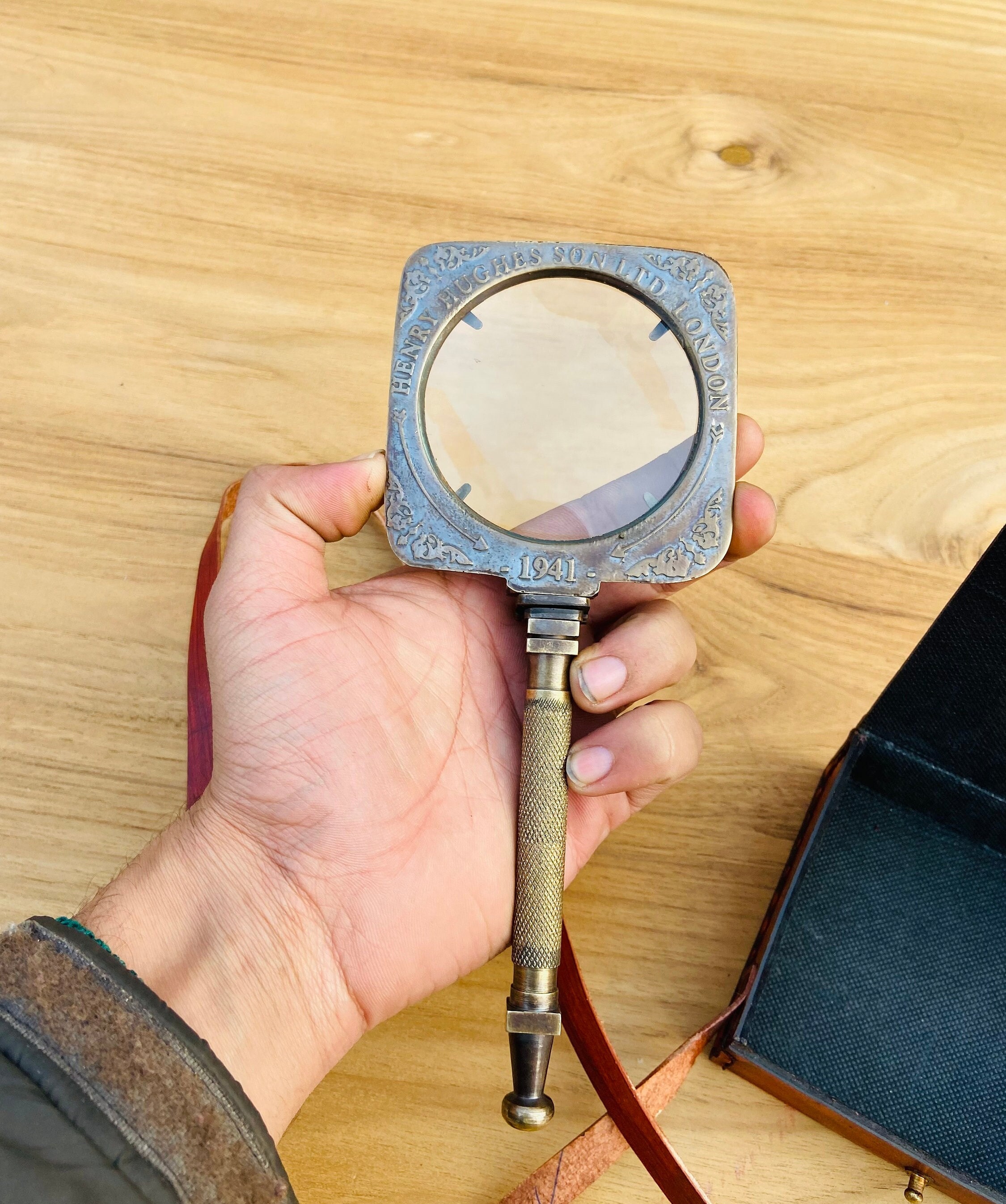 Engraved Brass Magnifying Glass Collectable Magnifier Fathers Gift ...