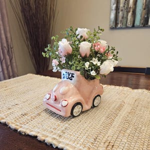 Love Bug Arrangement, White Roses in Love Bug Vase, Adorable VW Love ...