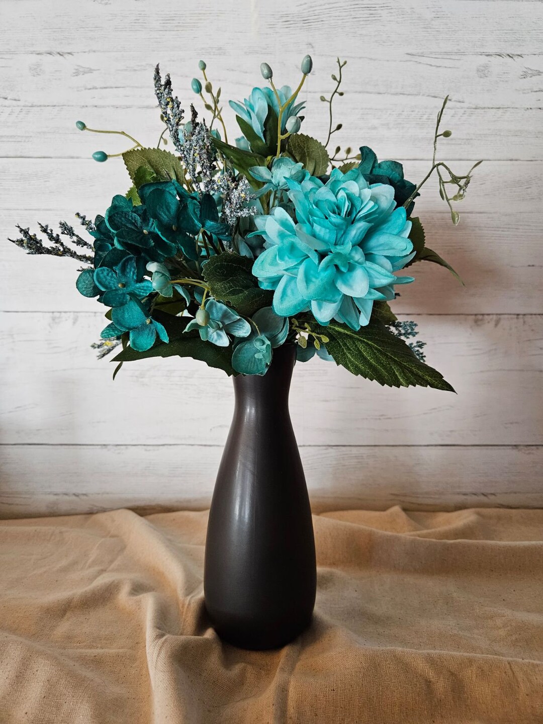 Stunning Modern Farmhouse Arrangement, Modern Arrangement, Wedding ...