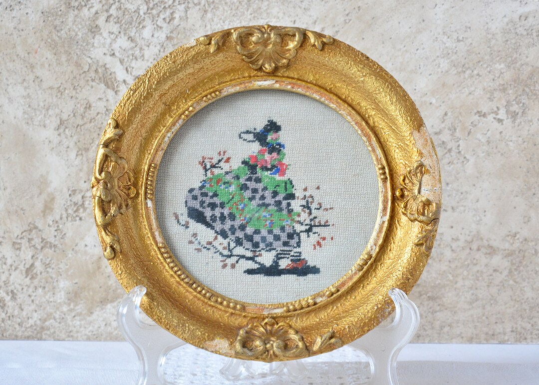 Vintage Round Frame Gold With Hand Embroidered Tapestry, Antique Ornate ...