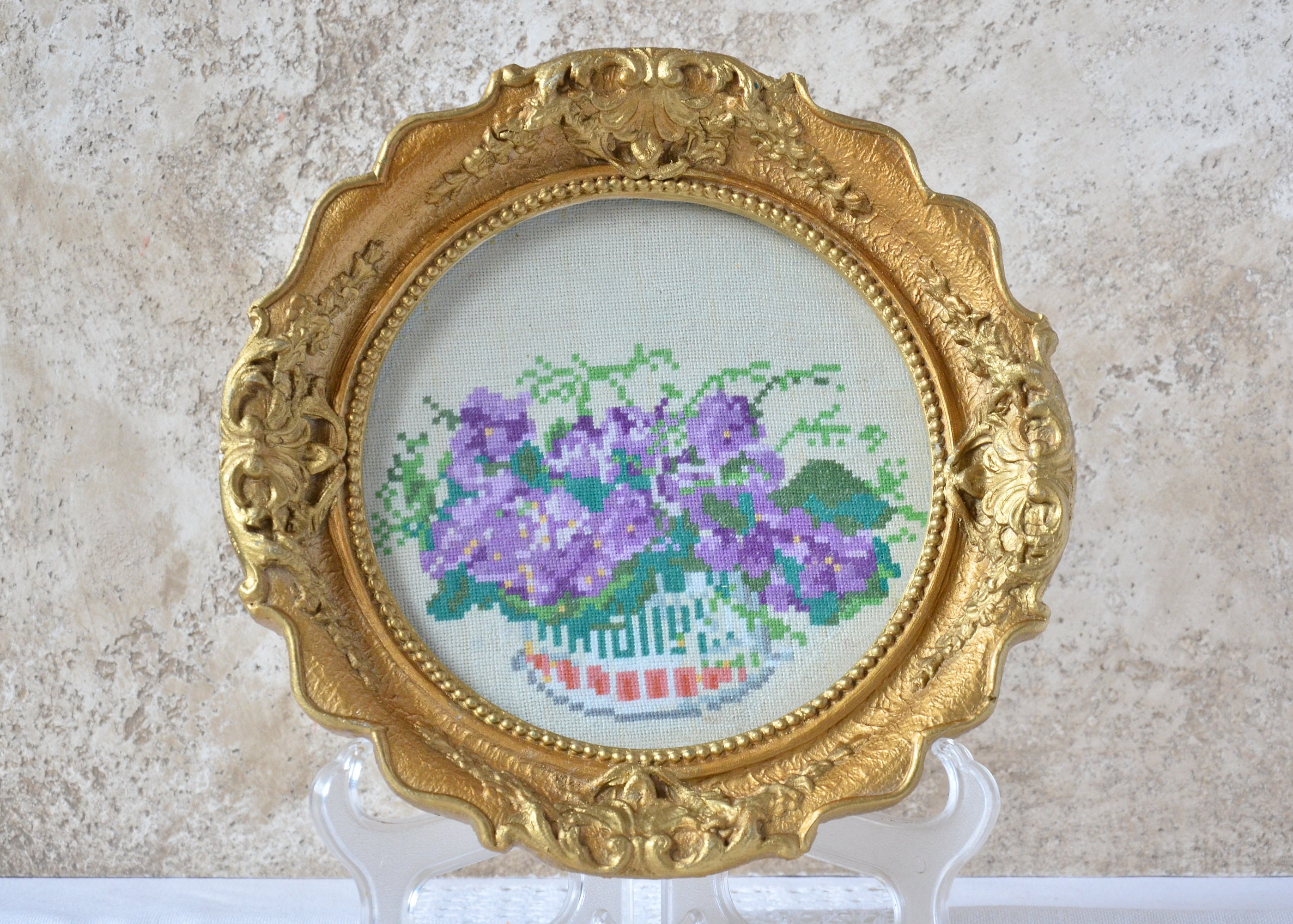 Vintage Round Frame Gold With Hand Embroidered Tapestry Purple Flowers ...