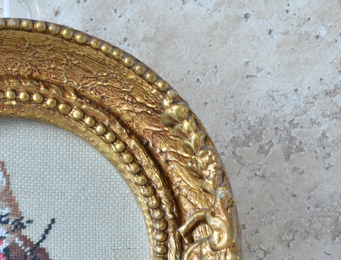 Vintage Round Gold Frame With Tapestry, Antique Wall Home Decor 70s ...