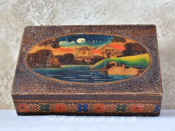 Vintage Wooden Pyrography Box, Keepsake Box, Wood Sto… - Gem