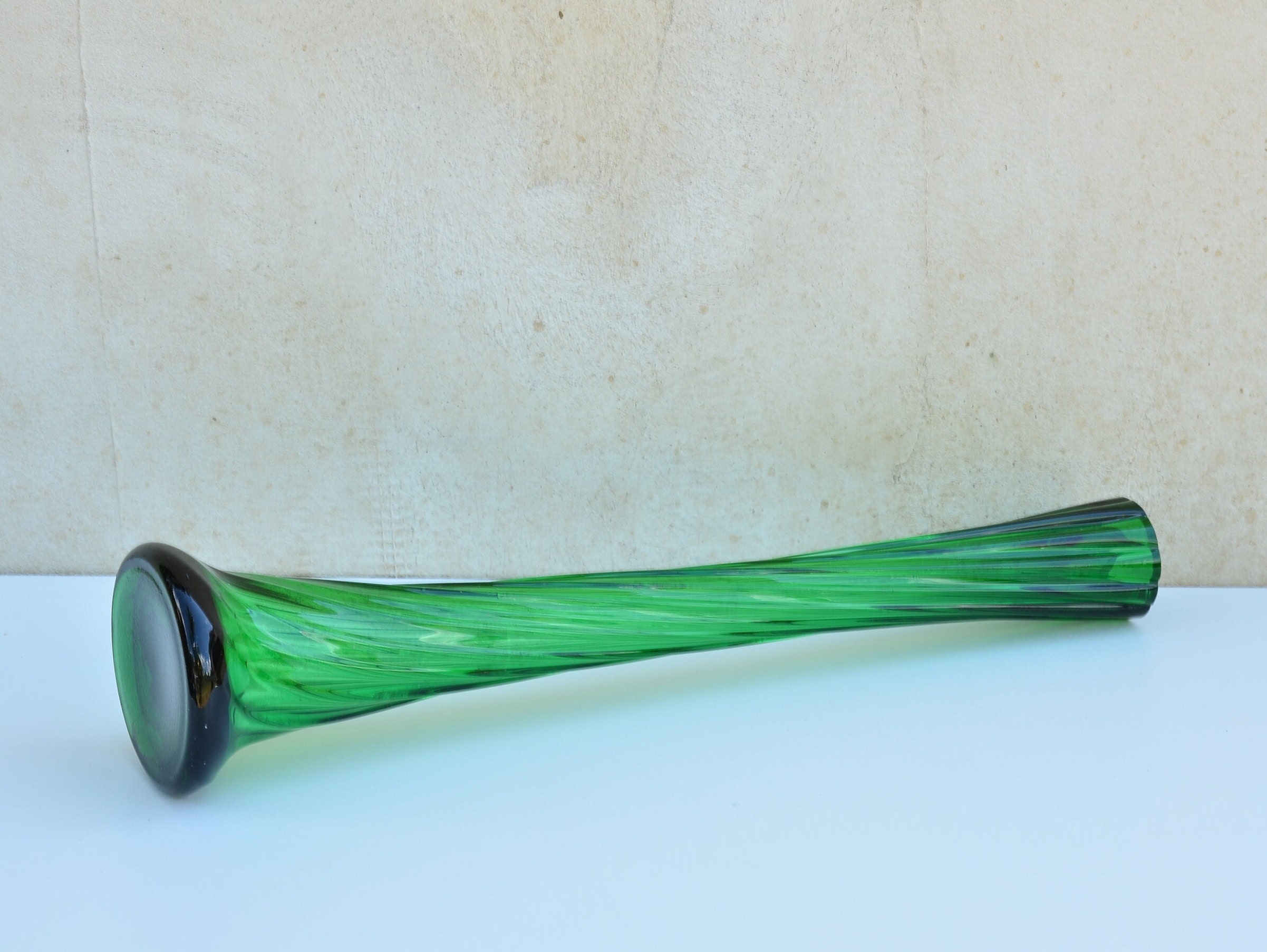 Emerald Green Glass Vase Tall 20 Inch Vase Gift Twisted Stem - Etsy