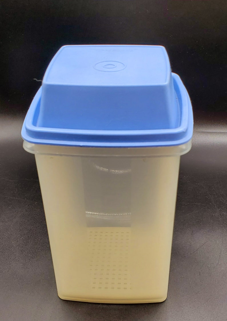 Vintage Tupperware Pick-a-deli Pickel Keeper in Blue - Etsy
