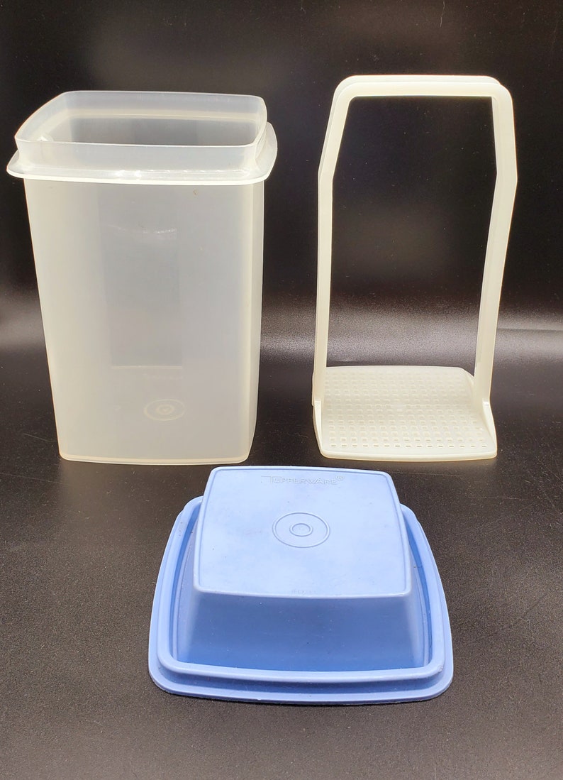 Vintage Tupperware Pick-a-deli Pickel Keeper in Blue - Etsy
