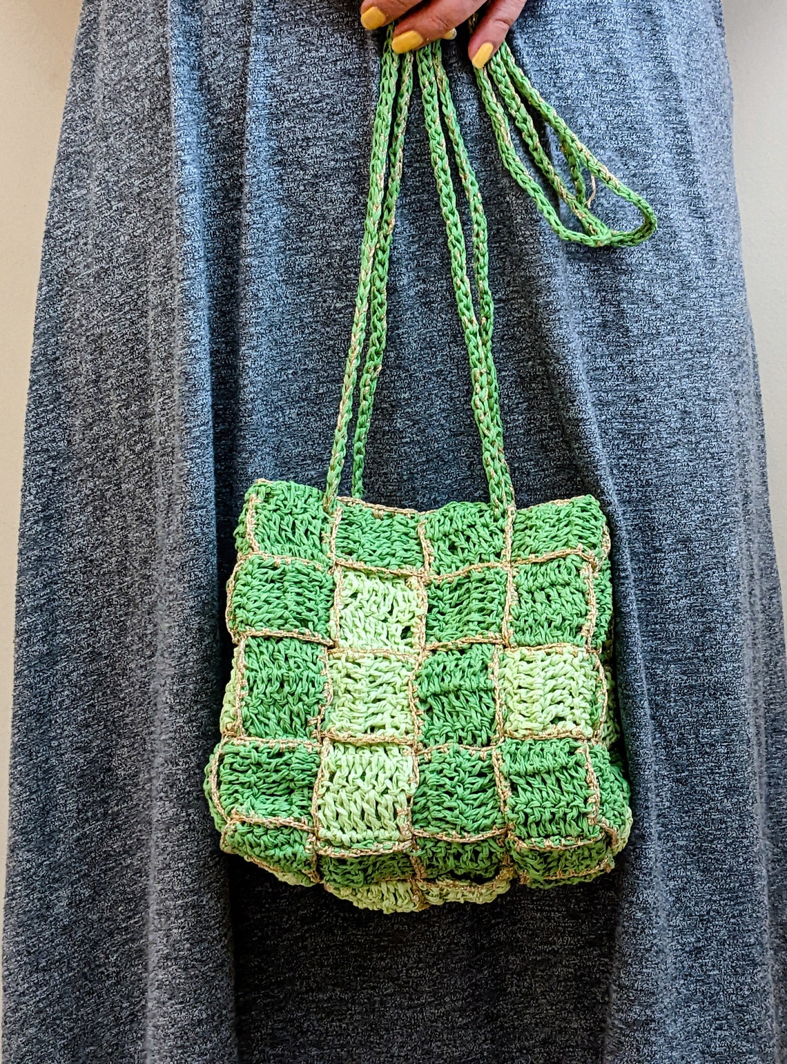 Raffia Green Braided Bucket Bag With Gold Trim, Braided Bag, Bicolor ...