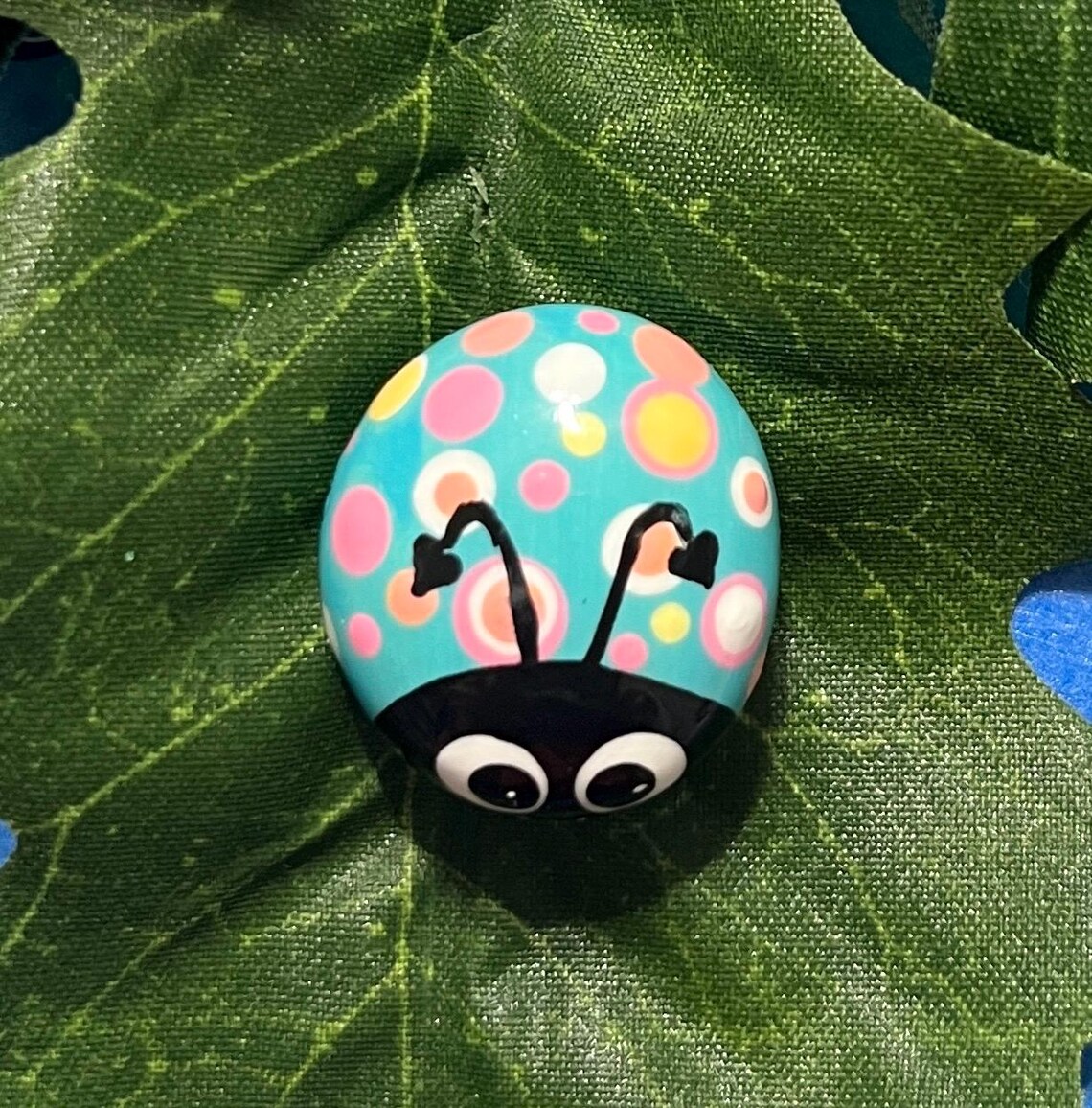 Love Bug Insect Stone Dot-painted Magnet - Etsy