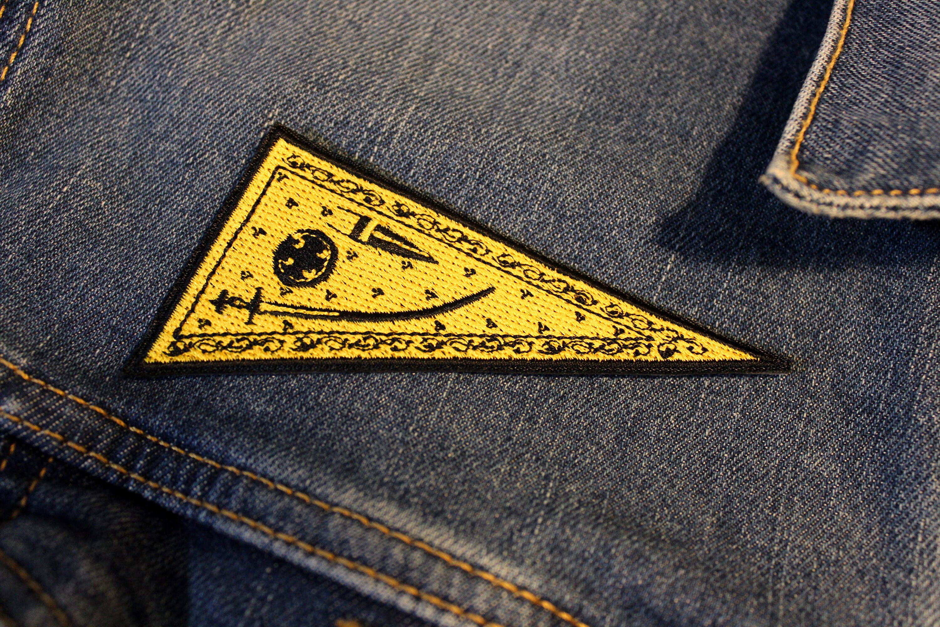 Puratan Nishan Sahib Patches - Etsy Canada