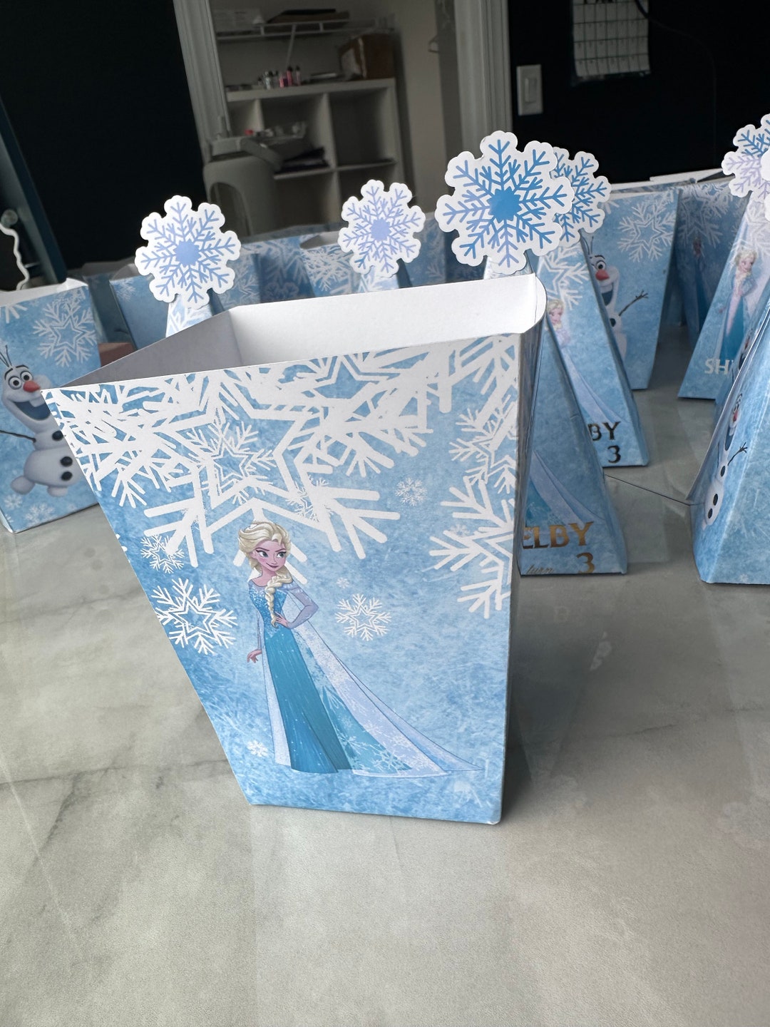 Frozen Popcorn Box, Frozen Snacks Boxes , Frozen Boxes , Elsa ...