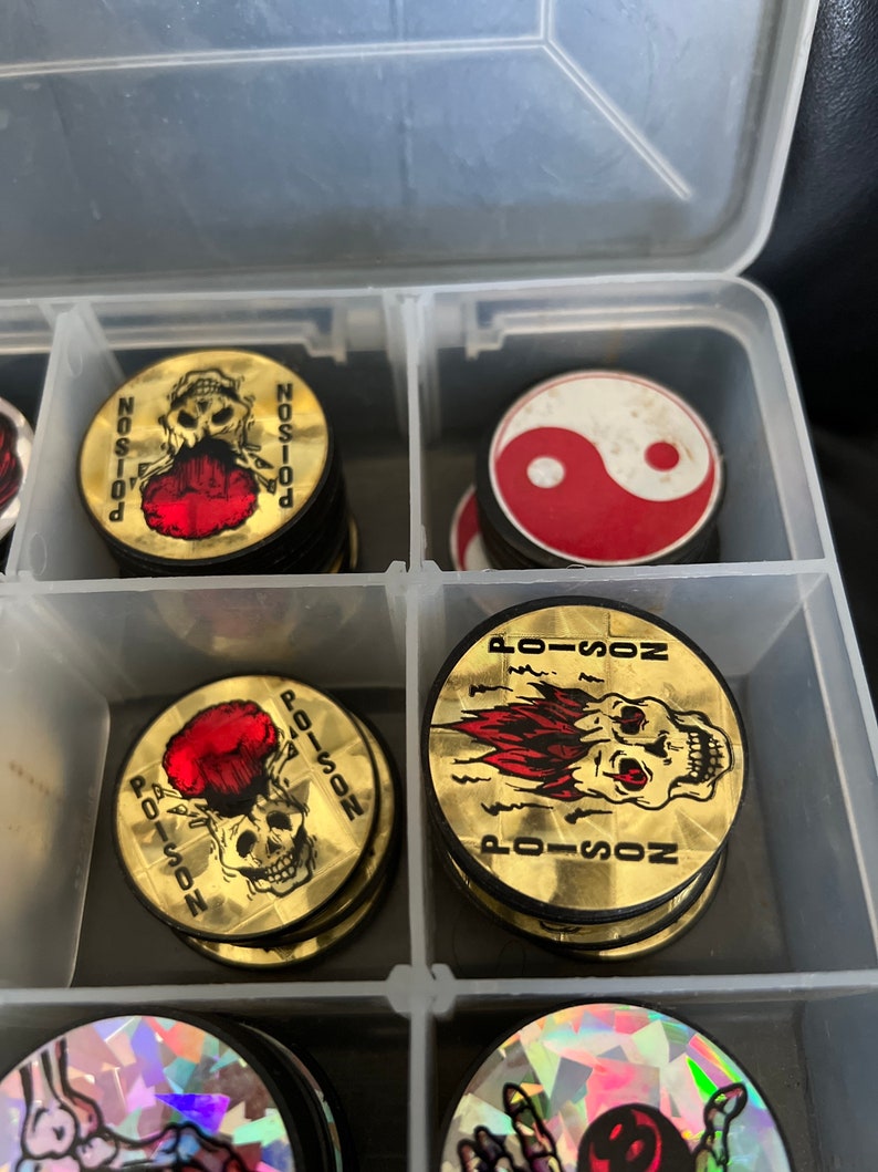 ONE Vintage Pog Slammer Holographic Skull Eight Ball Poison Gold Red ...