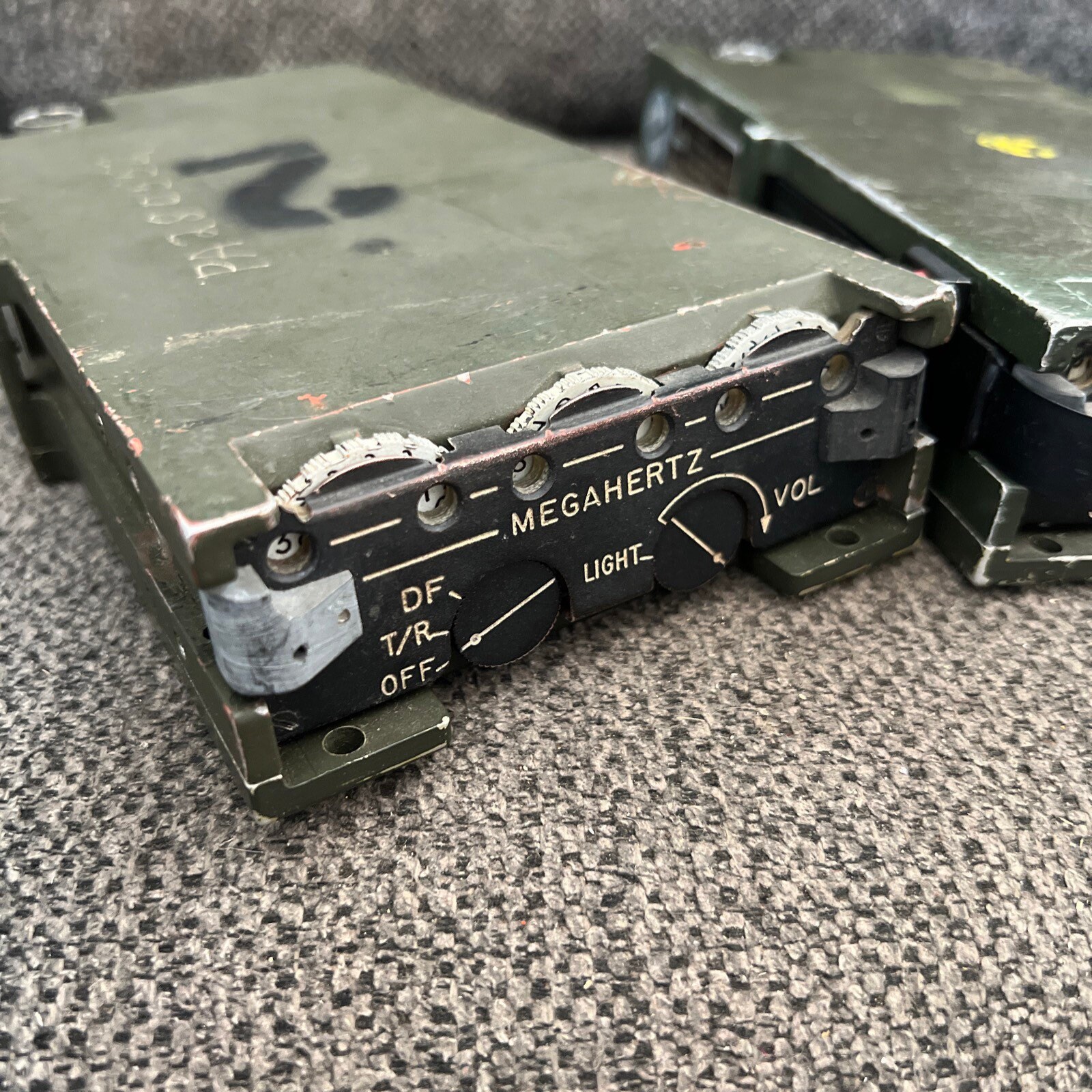 2 Vintage Military Receiver Transmitter Radios RT-976A PRC-75 1/1 on ...