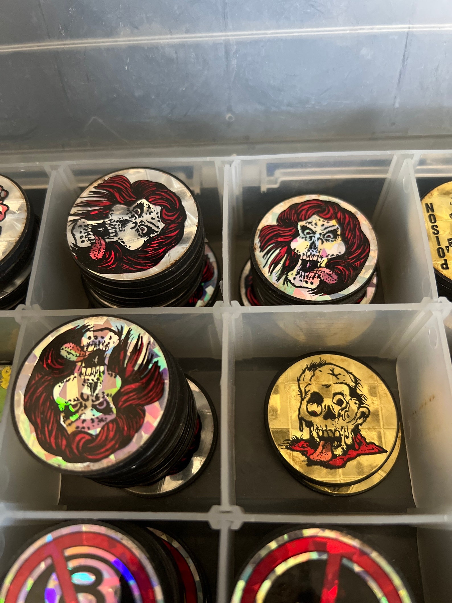 ONE Vintage Pog Slammer Holographic Skull Eight Ball Poison Gold Red ...