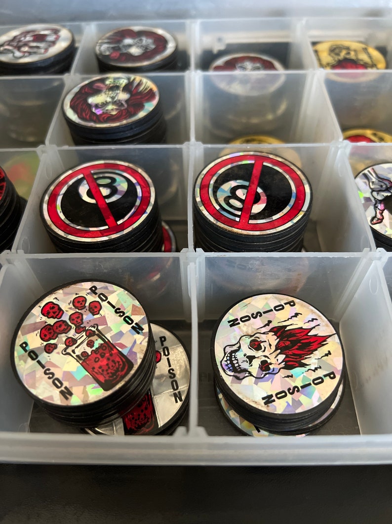 ONE Vintage Pog Slammer Holographic Skull Eight Ball Poison Gold Red ...